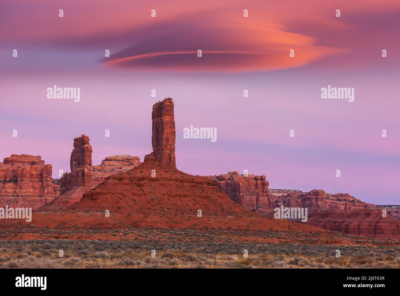 Beautiful scenery and monuments hi-res stock photography and images - Alamy