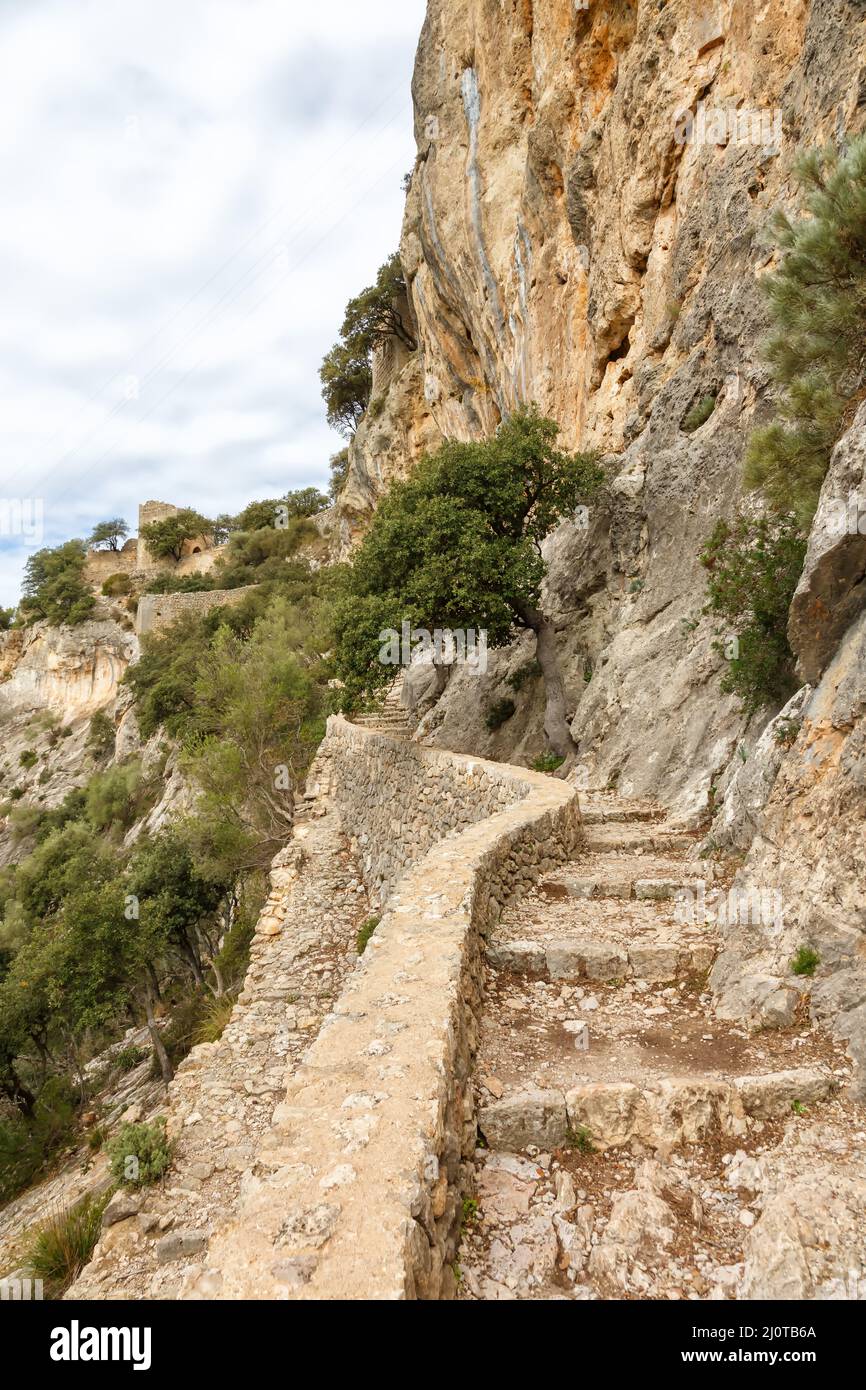 Walk stairs hi-res stock photography and images - Alamy