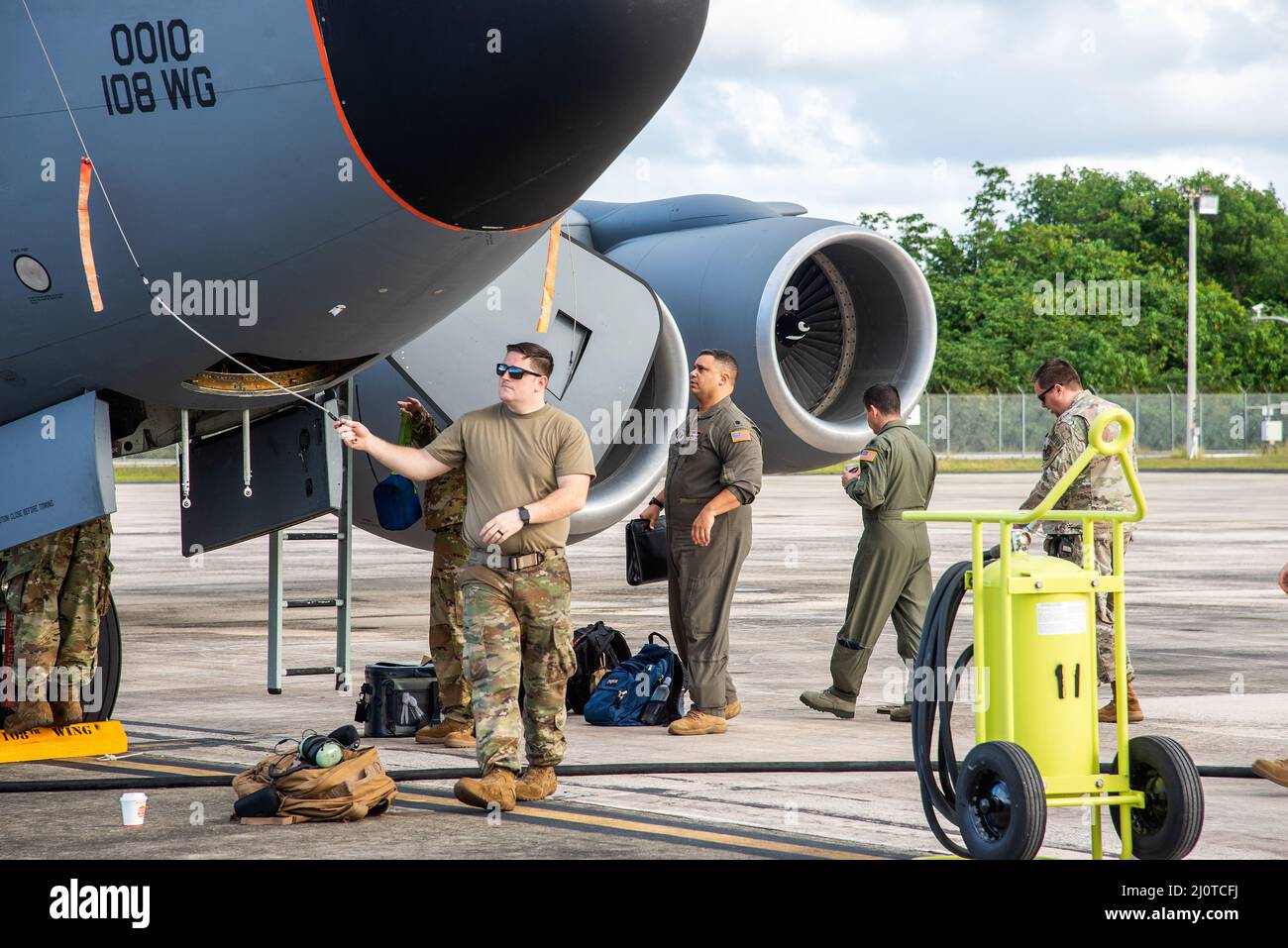 The flight crew of a U.S. Air Force KC-135R Stratotanker, from the ...