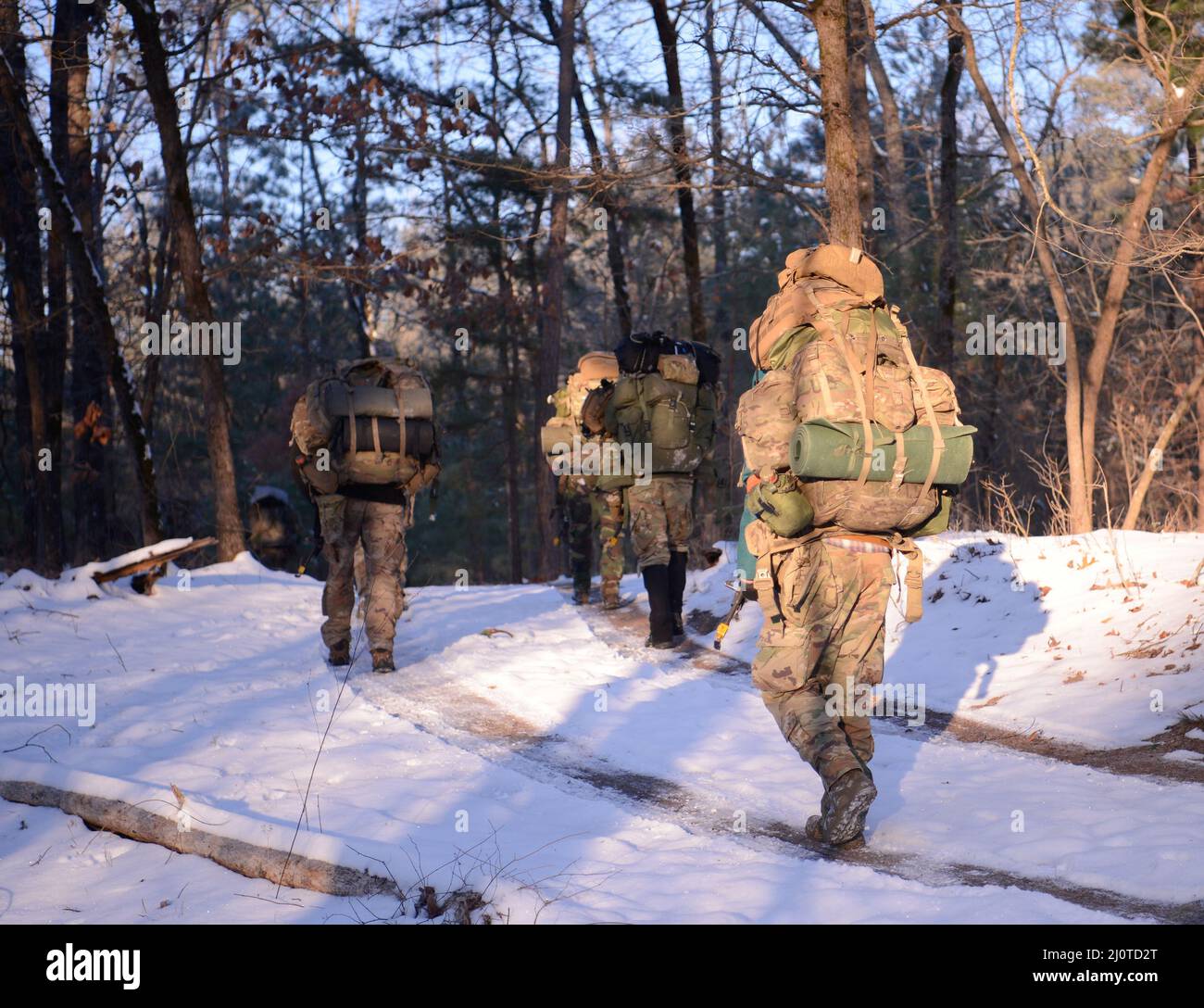 Special Forces candidates assigned to the U.S. Army John F. Kennedy ...