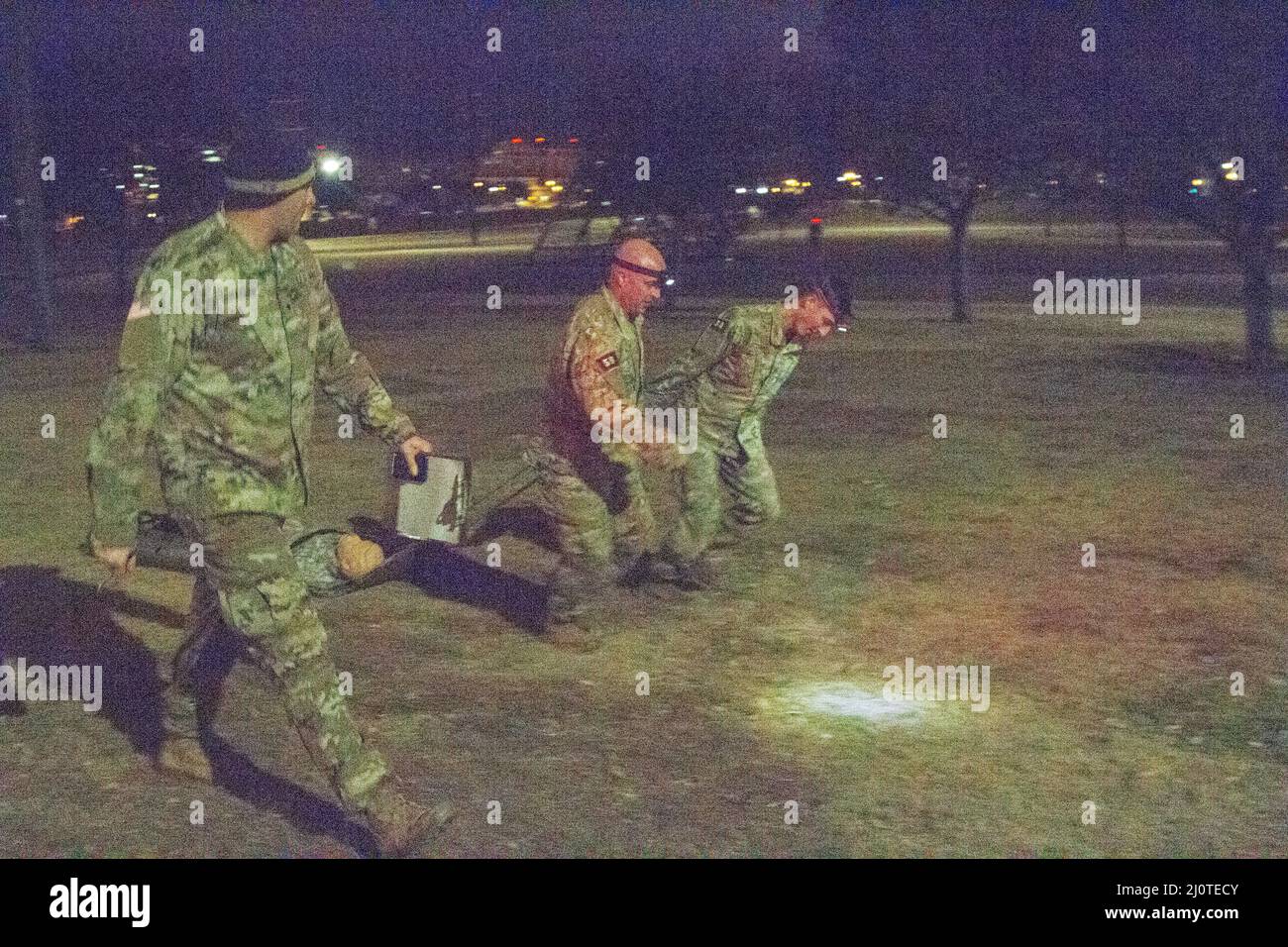 A team of Soldiers participate in the Army Combat Fitness Test as a ...