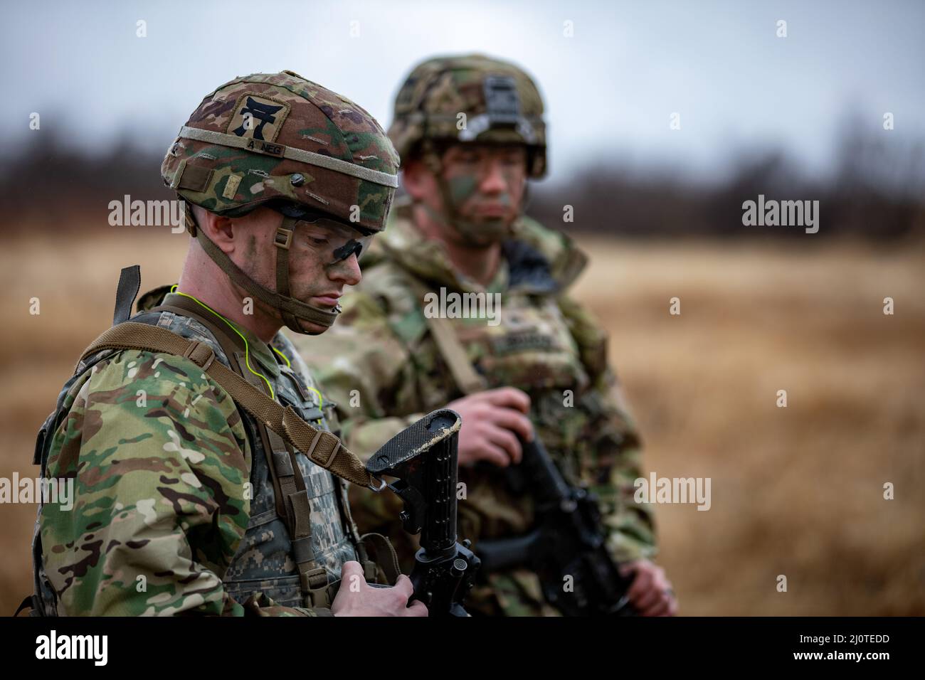 Capt. Bryan Basham and Sgt. William Brandon, 101st Airborne Division ...