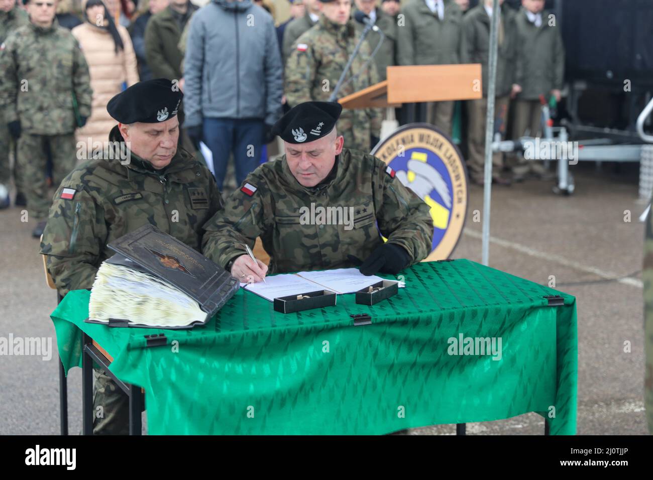 From left Col. Marek Gmurski, outgoing commander of Drawsko Pomorskie ...
