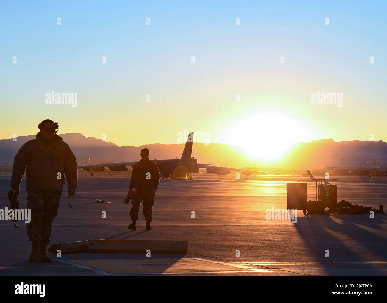 Airmen with Whiteman Air Force Base’s 393d Expeditionary Bomb Squadron ...