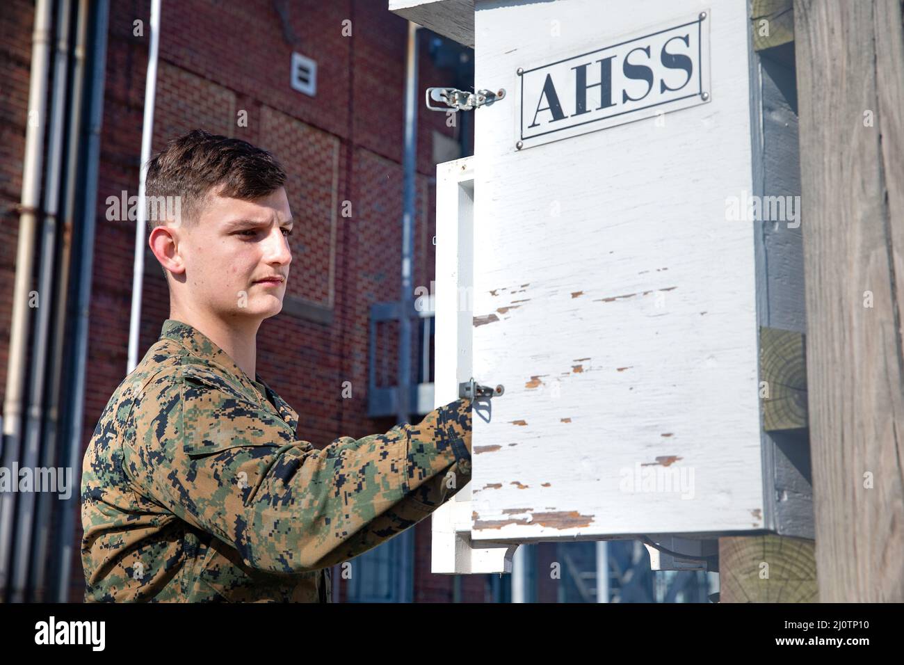 Heat stress flag hi-res stock photography and images - Alamy
