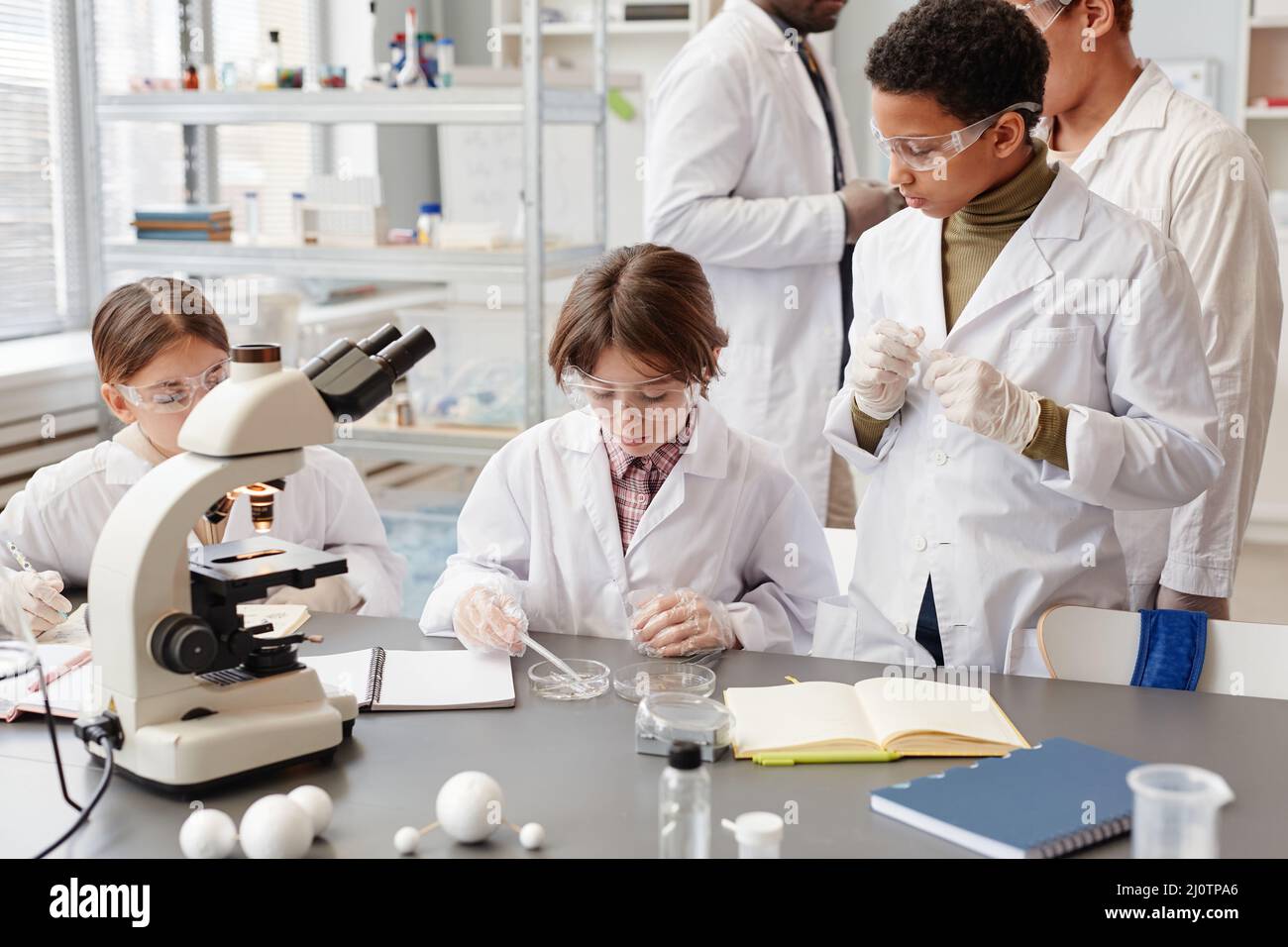 High school student in chemistry class hi-res stock photography and ...