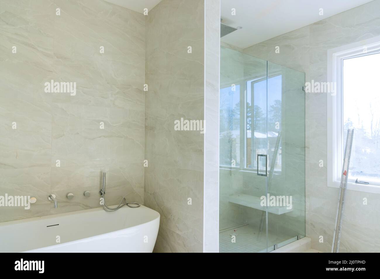 Suburban bathroom hi-res stock photography and images - Alamy