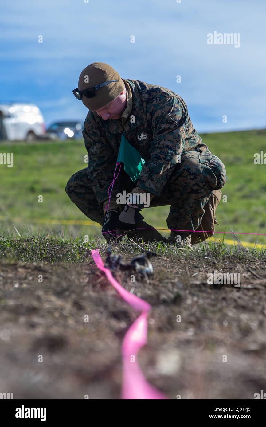 Vehicle borne improvised explosive device hi-res stock photography and ...