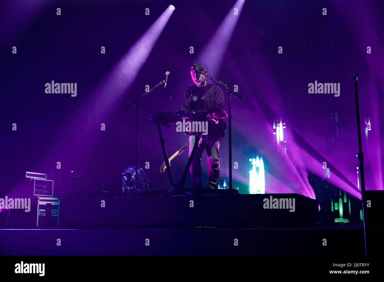 Lauren mayberry 2021 hi-res stock photography and images - Alamy
