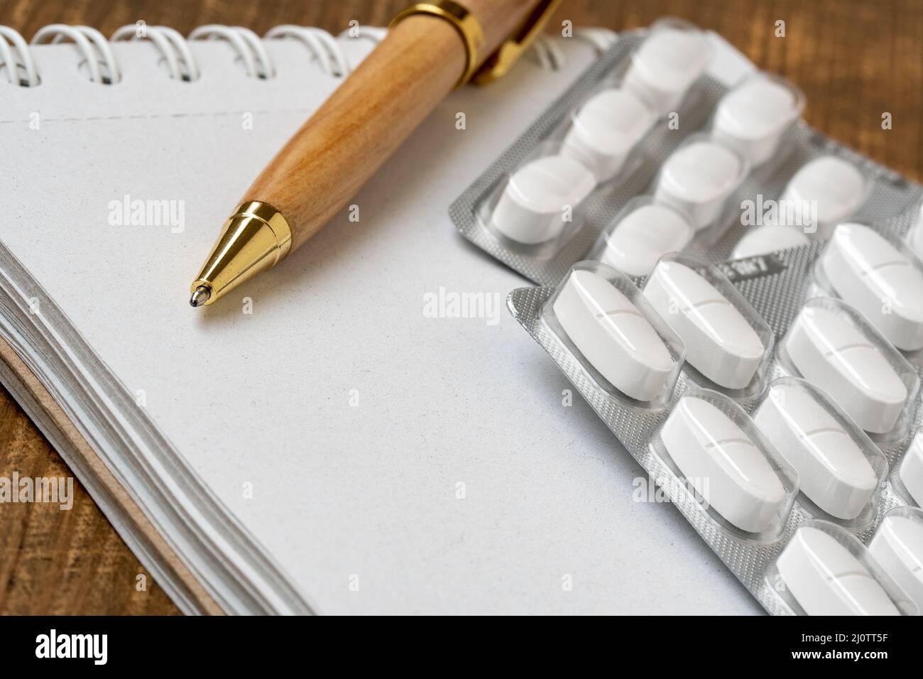 Medical note hi-res stock photography and images - Alamy