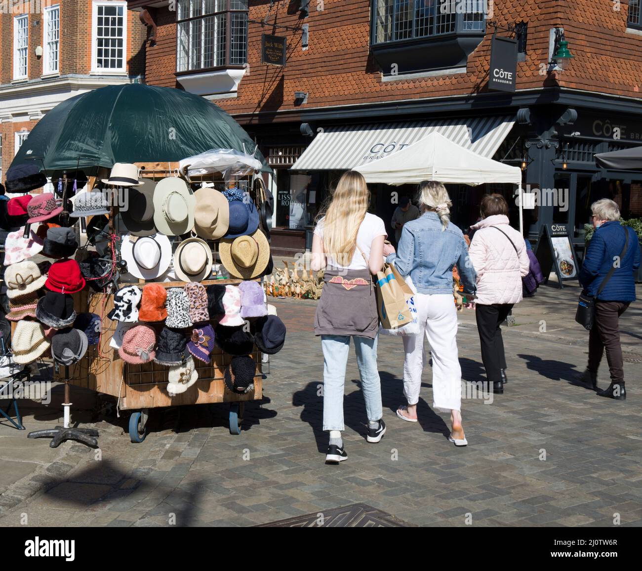 Hat Stall High Street Canterbury Kent Stock Photo - Alamy