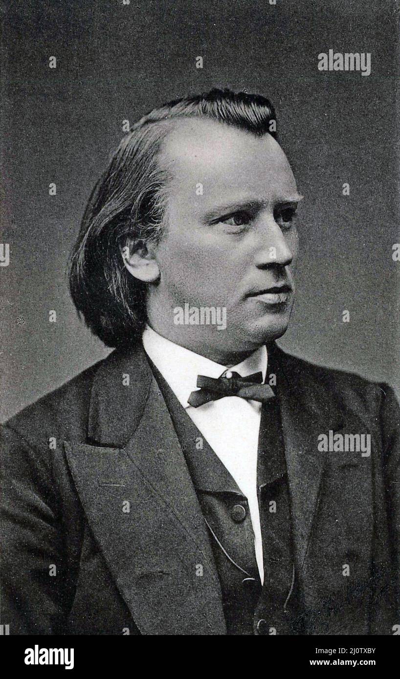 Nathaniel Hatch's Instagram, Twitter & Facebook on IDCrawl