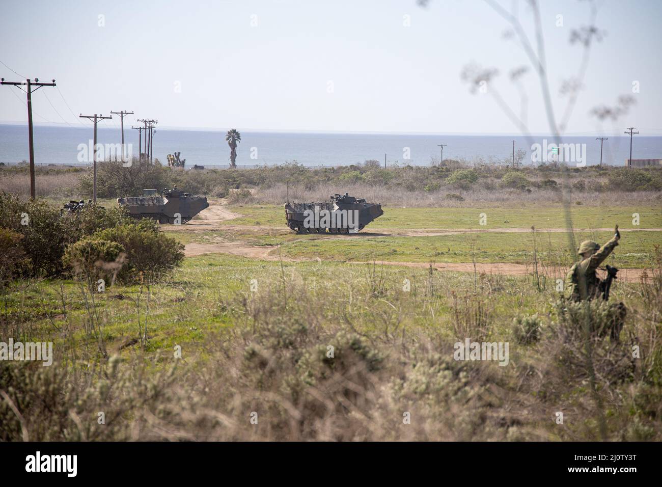 Japan Ground Self-Defense Force (JGSDF) soldiers with 2nd Amphibious ...