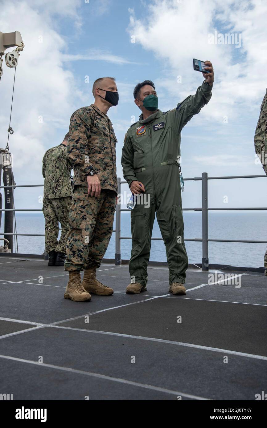 SULU SEA (Jan. 28, 2022) U.S. Marine Corps Col. James Lively ...