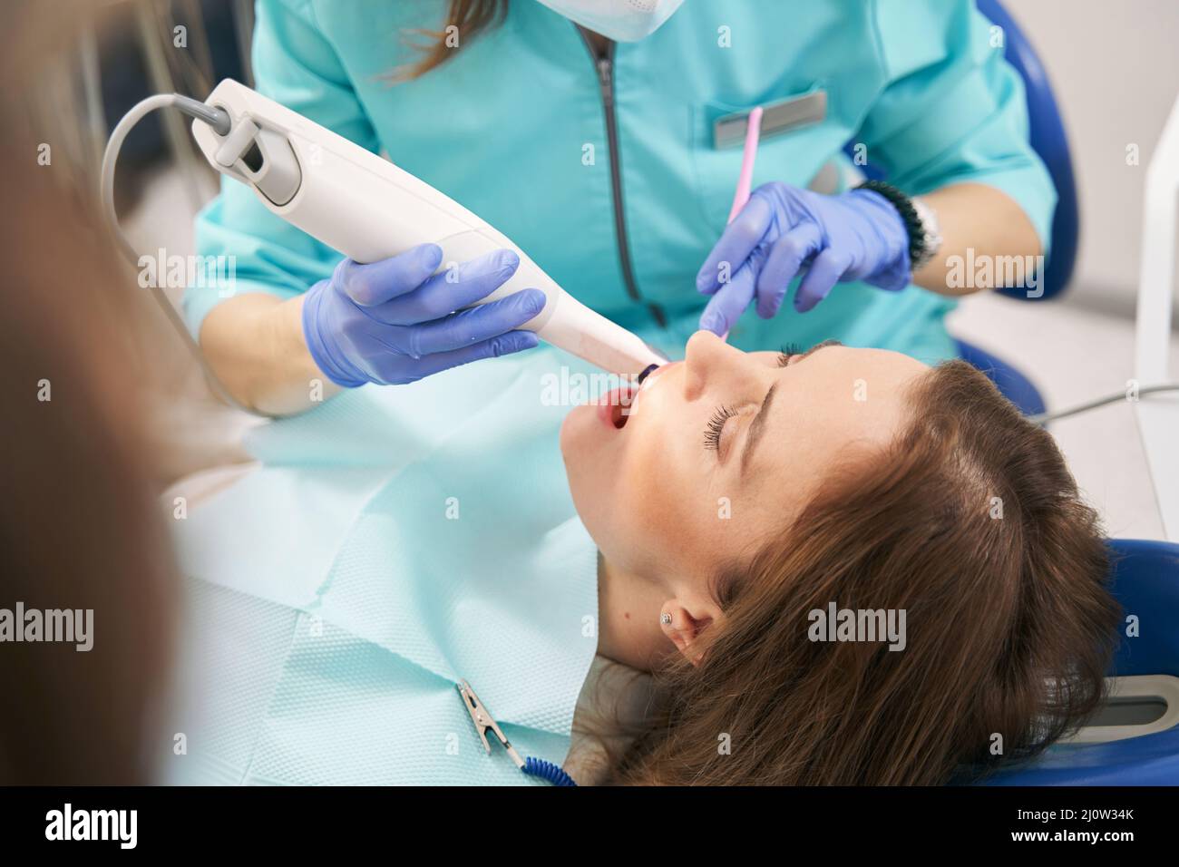 Human intraoral teeth hi-res stock photography and images - Alamy