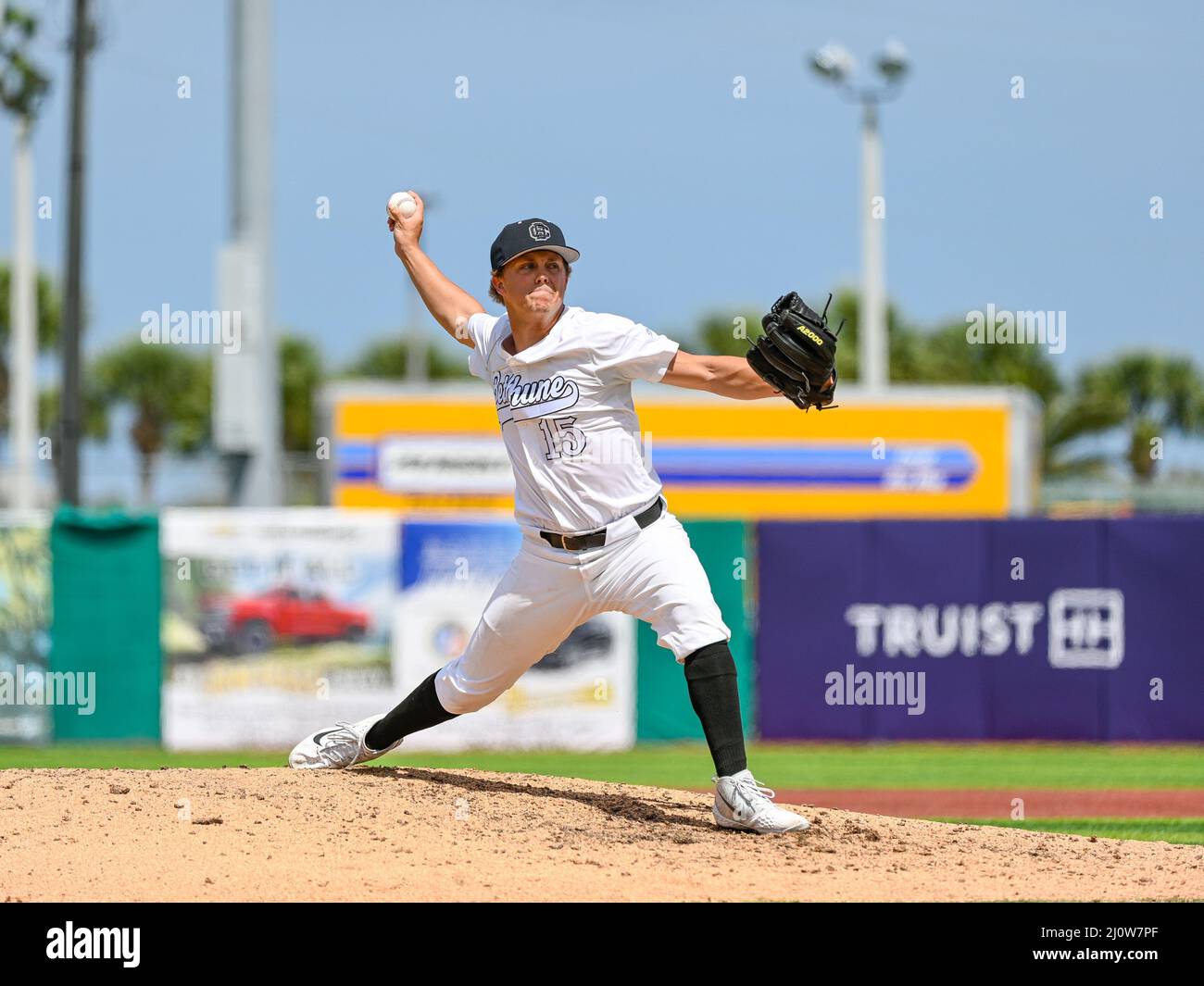 Daytona Beach, FL, USA. 19th Mar, 2022. Bethune Cookam relief pitcher ...
