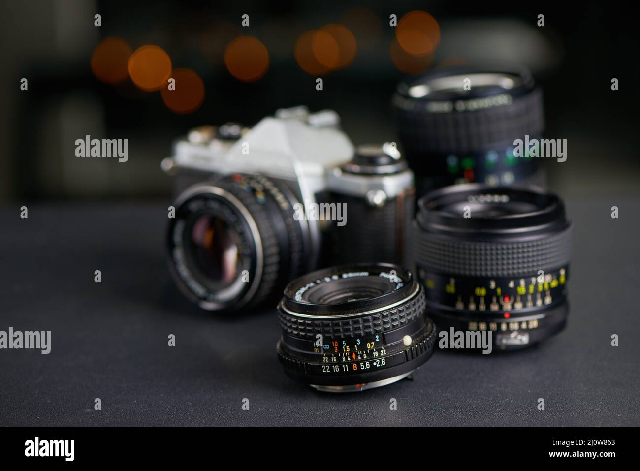 Multiple camera lenses hi-res stock photography and images - Alamy