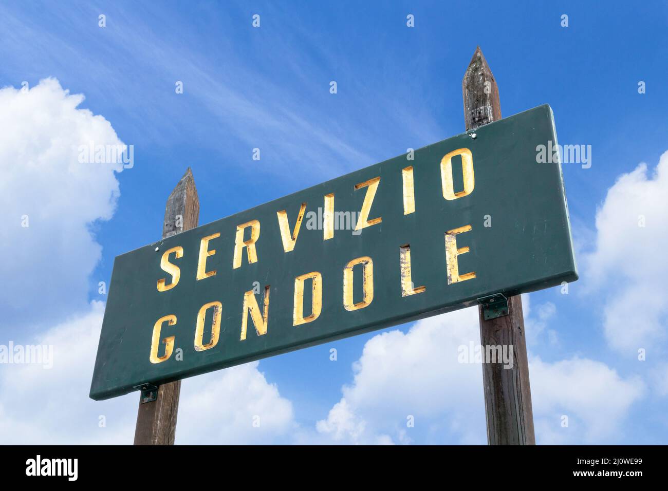 Gondolier sign hi-res stock photography and images - Alamy