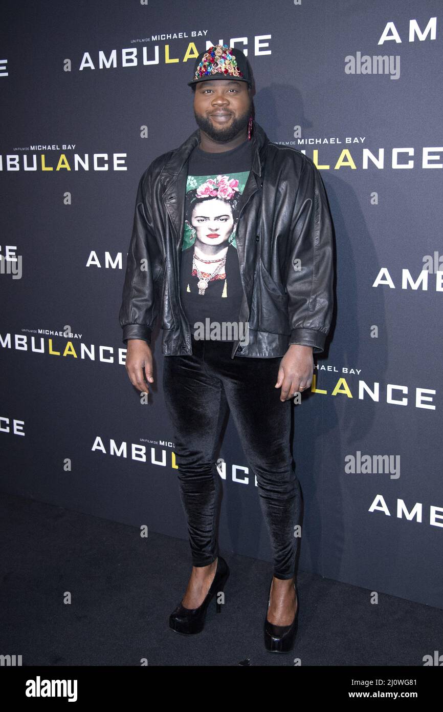 Paris, France. 20th Mar, 2022. Papa Drag attending the Paris premiere ...