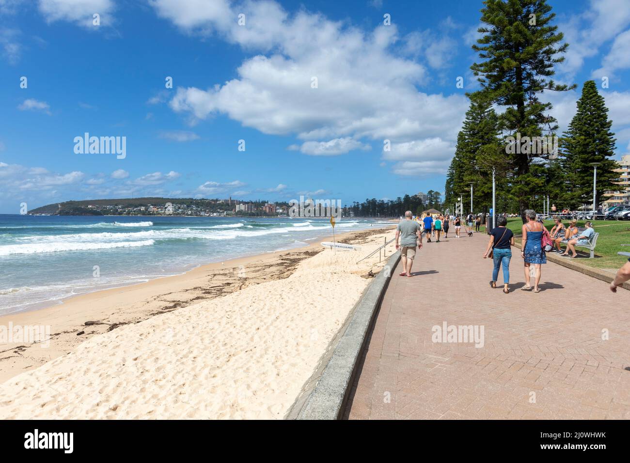 Manly promenade hi-res stock photography and images - Alamy