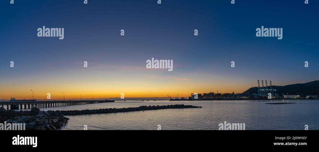 Vado ligure port hi-res stock photography and images - Alamy