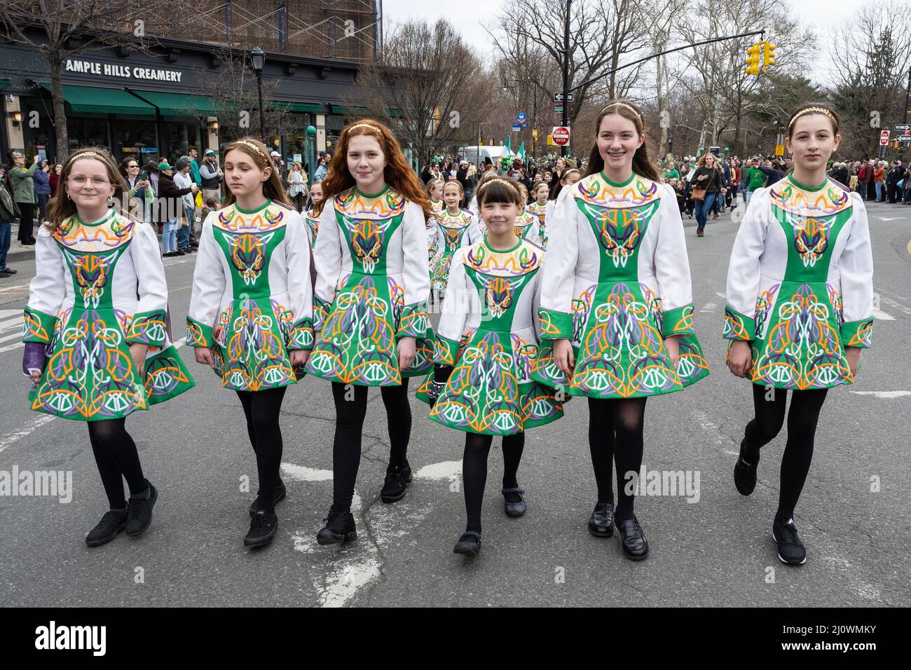 An Irish dance group marches in the St. Patrick's Day Parade in the ...