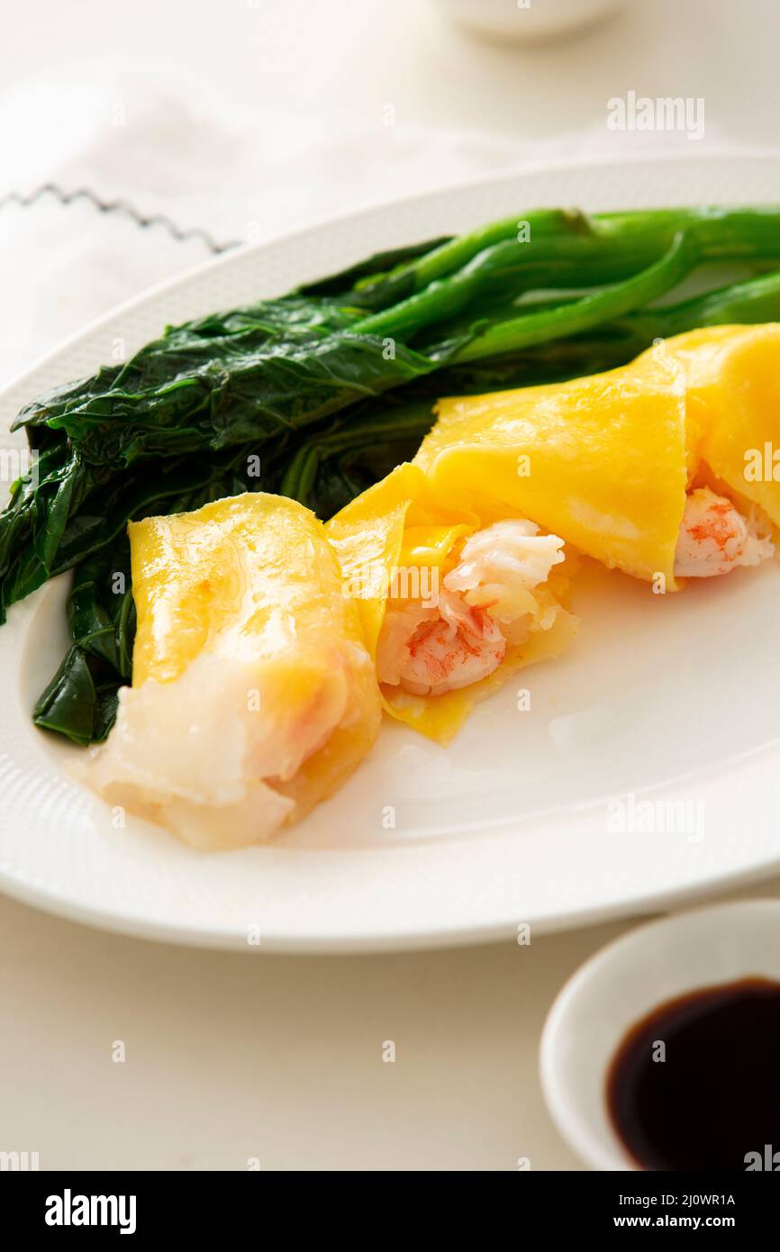 Traditional Chinese food,Guangdong Dim Sum,Shrimp cheong fan Stock ...