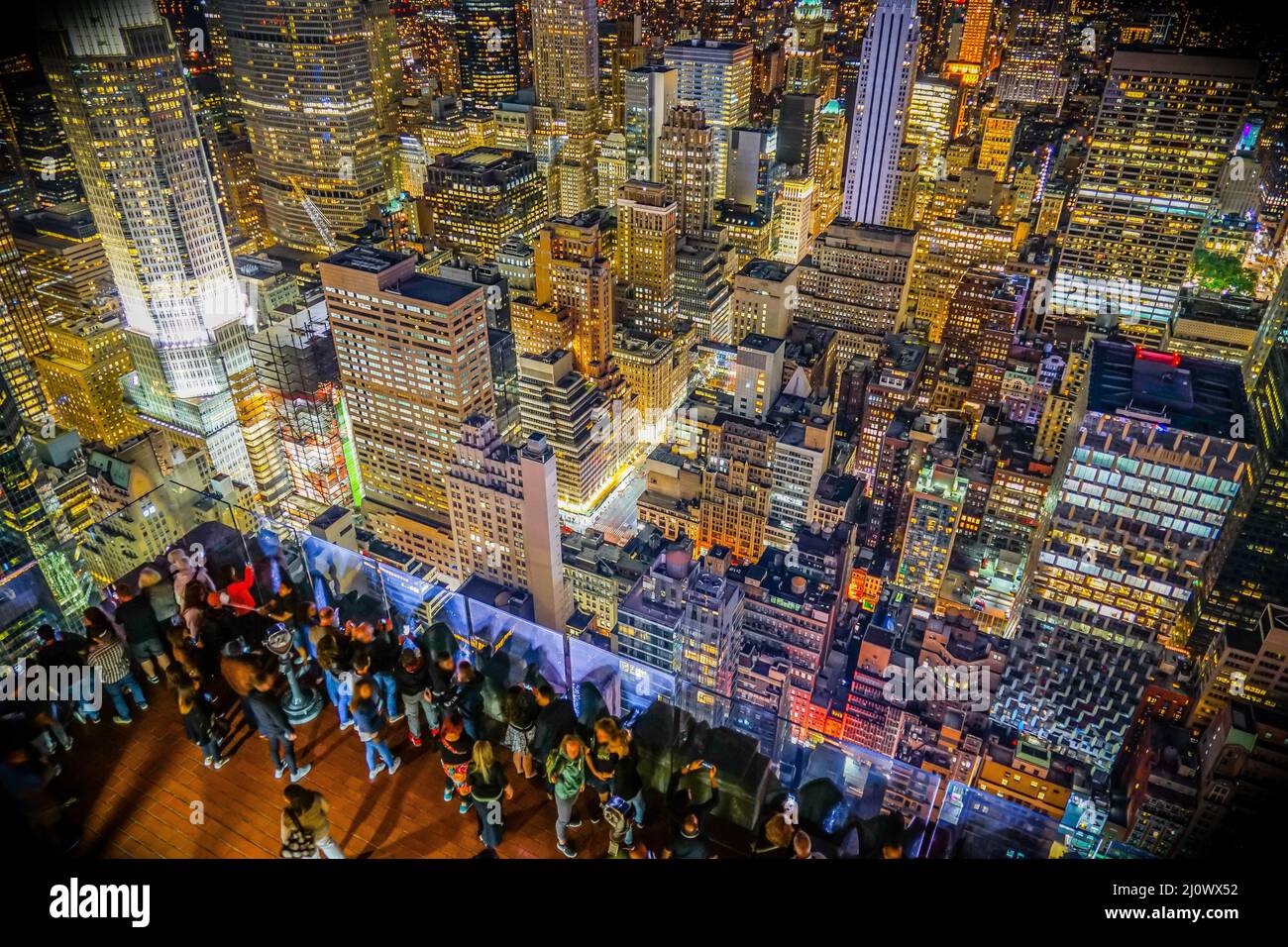 Rockefeller Center Observation Deck of the people and the night view ...