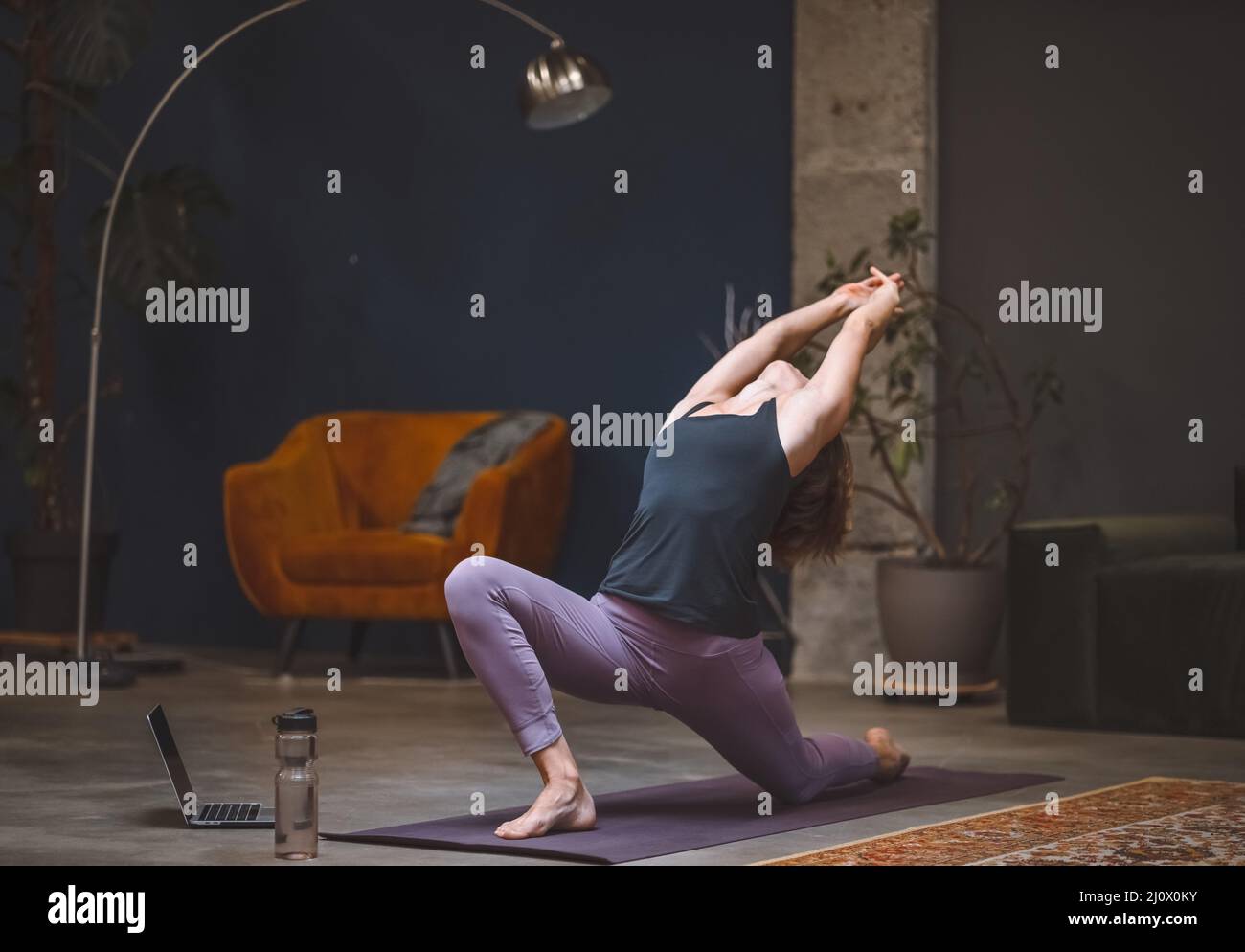 Crescent pose low lunge hi-res stock photography and images - Alamy