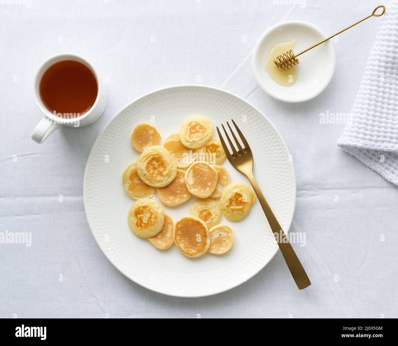 Thin food hi-res stock photography and images - Alamy