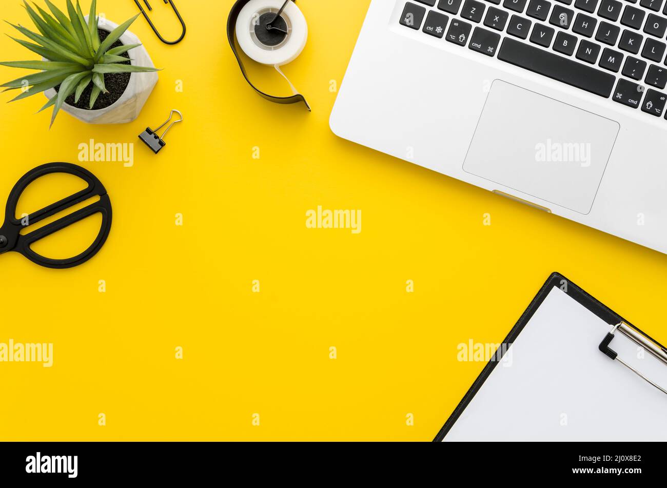 Desk office. High quality beautiful photo concept Stock Photo - Alamy
