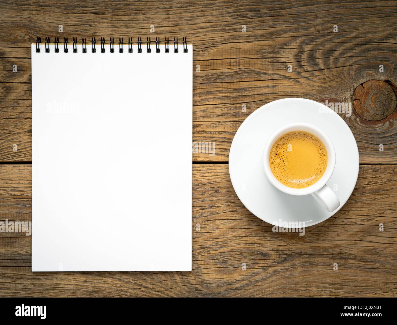 Blank list hi-res stock photography and images - Alamy