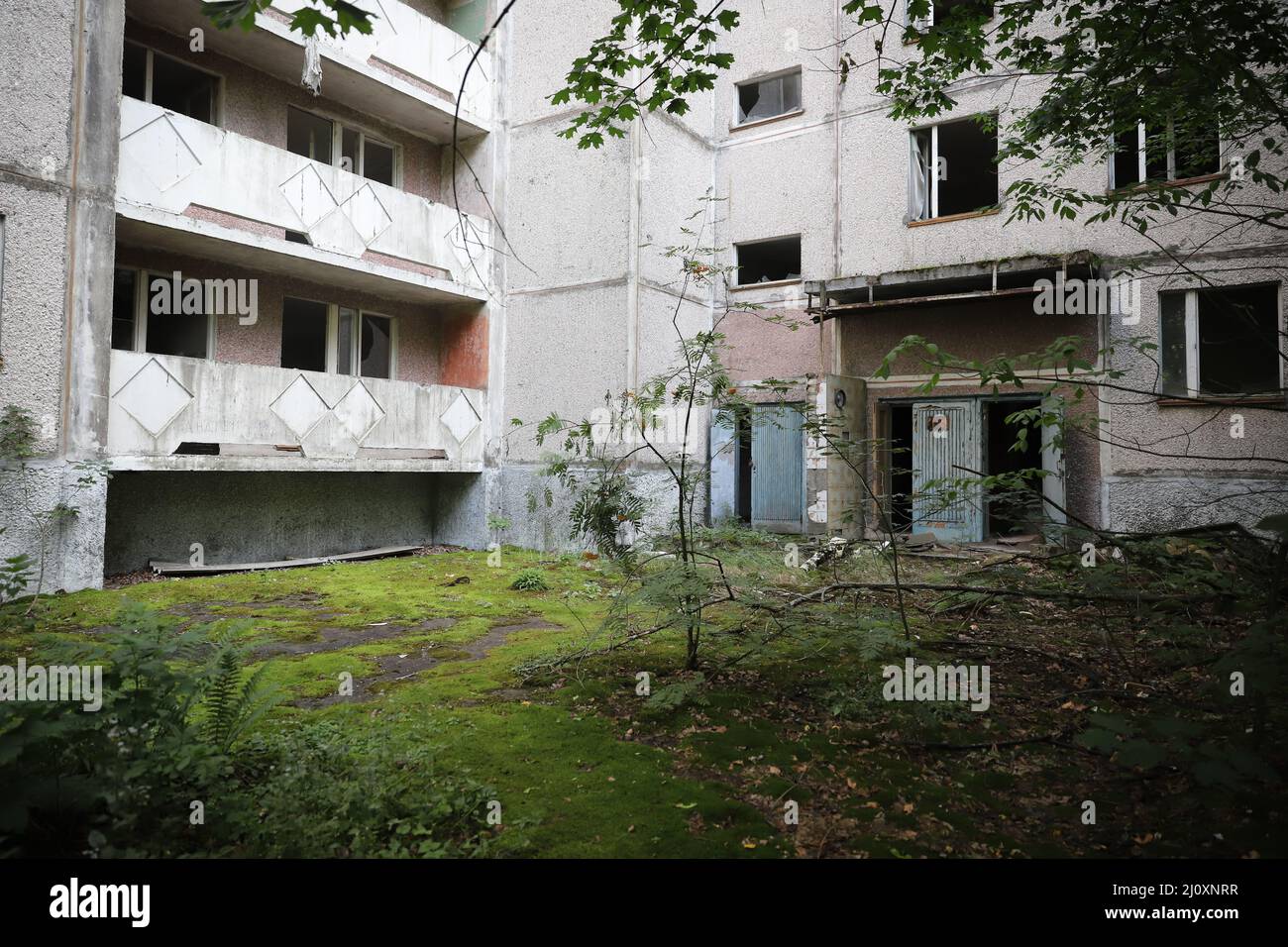 Chernobyl building hi-res stock photography and images - Alamy