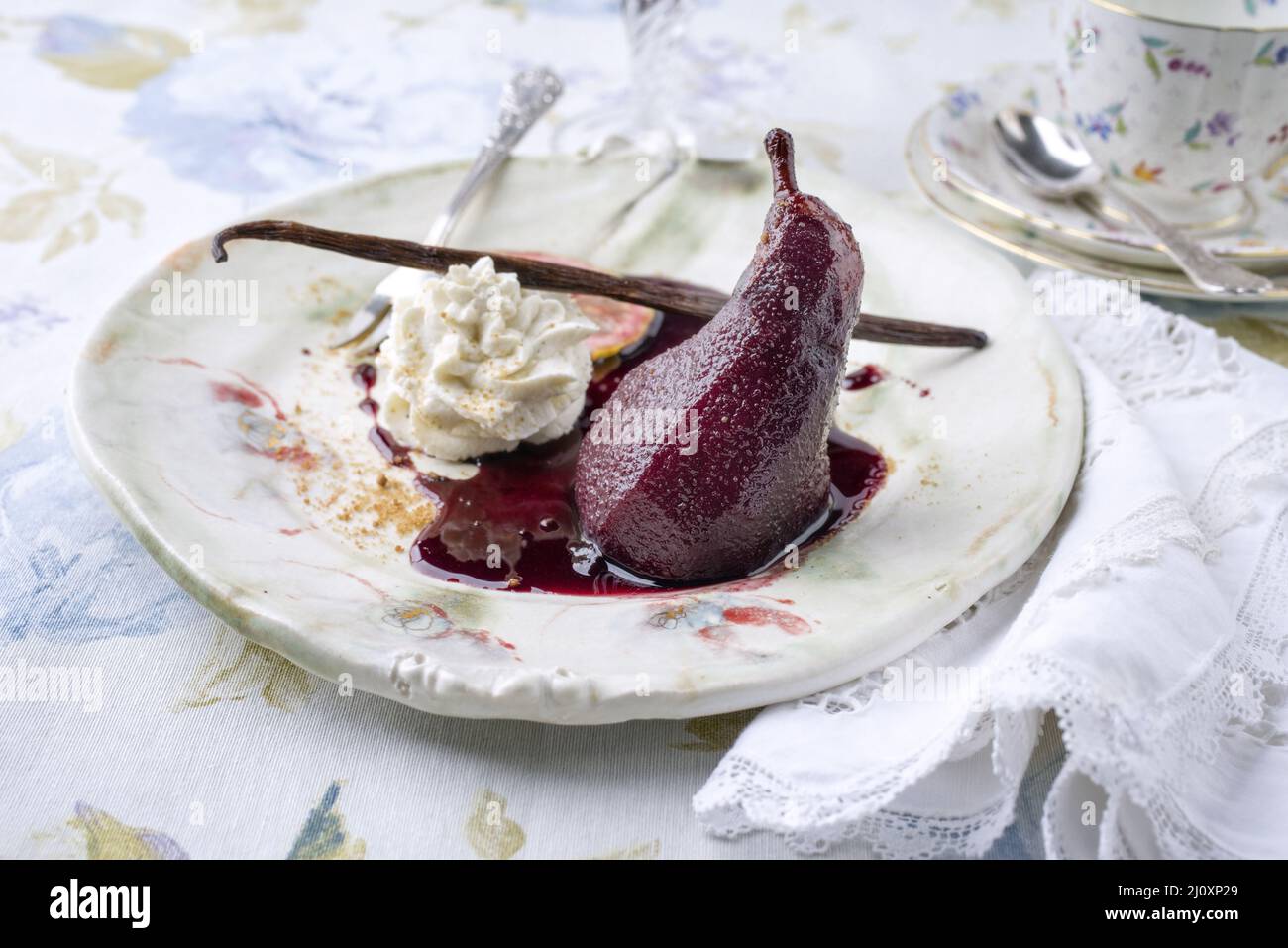 Poire au beaujolais hi-res stock photography and images - Alamy
