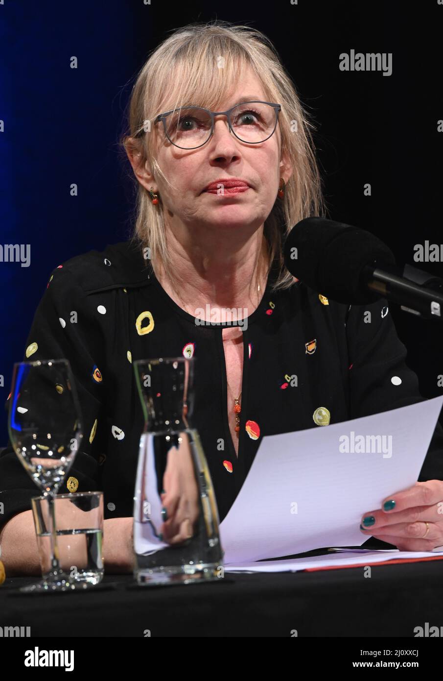 Therese hamer hi-res stock photography and images - Alamy