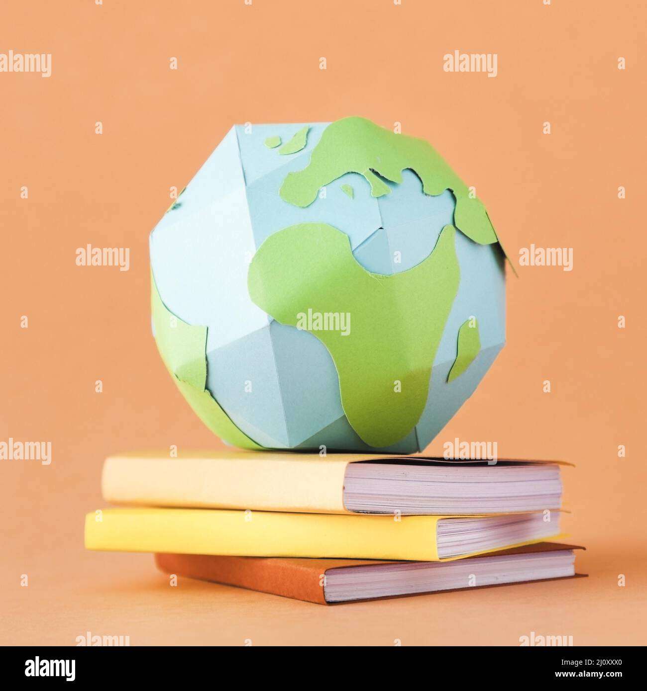 Flat earth concept hi-res stock photography and images - Alamy