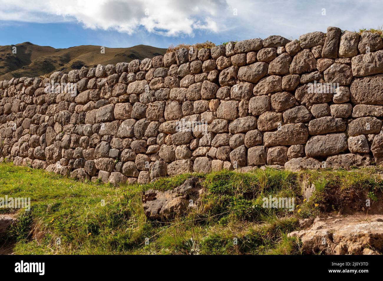 Stone wall with a window in Cusco, Peru Stock Photo - Alamy