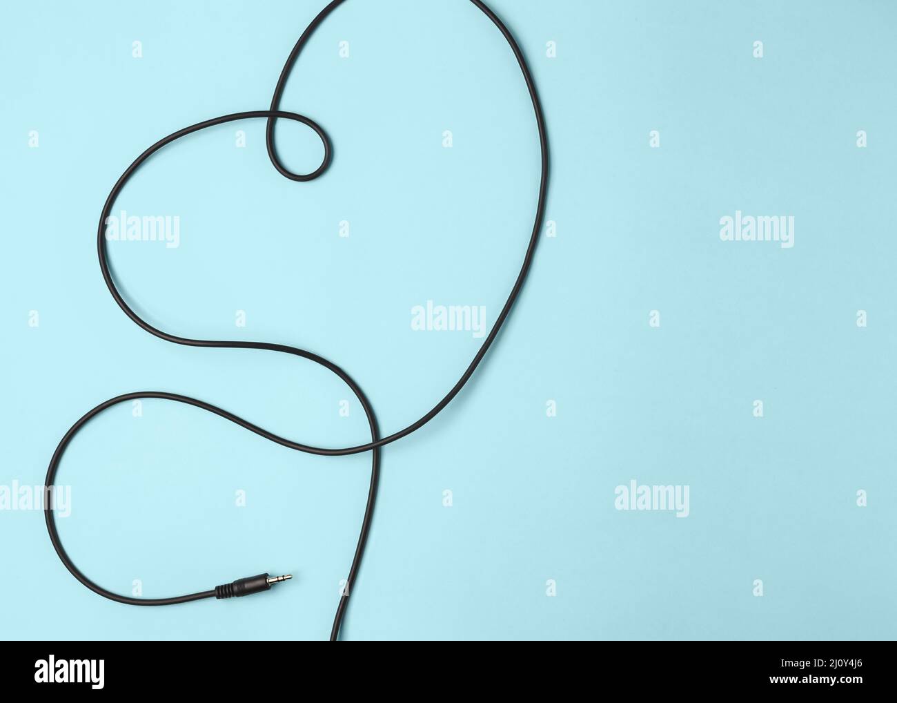 Heart shape made black cable. High quality photo Stock Photo - Alamy