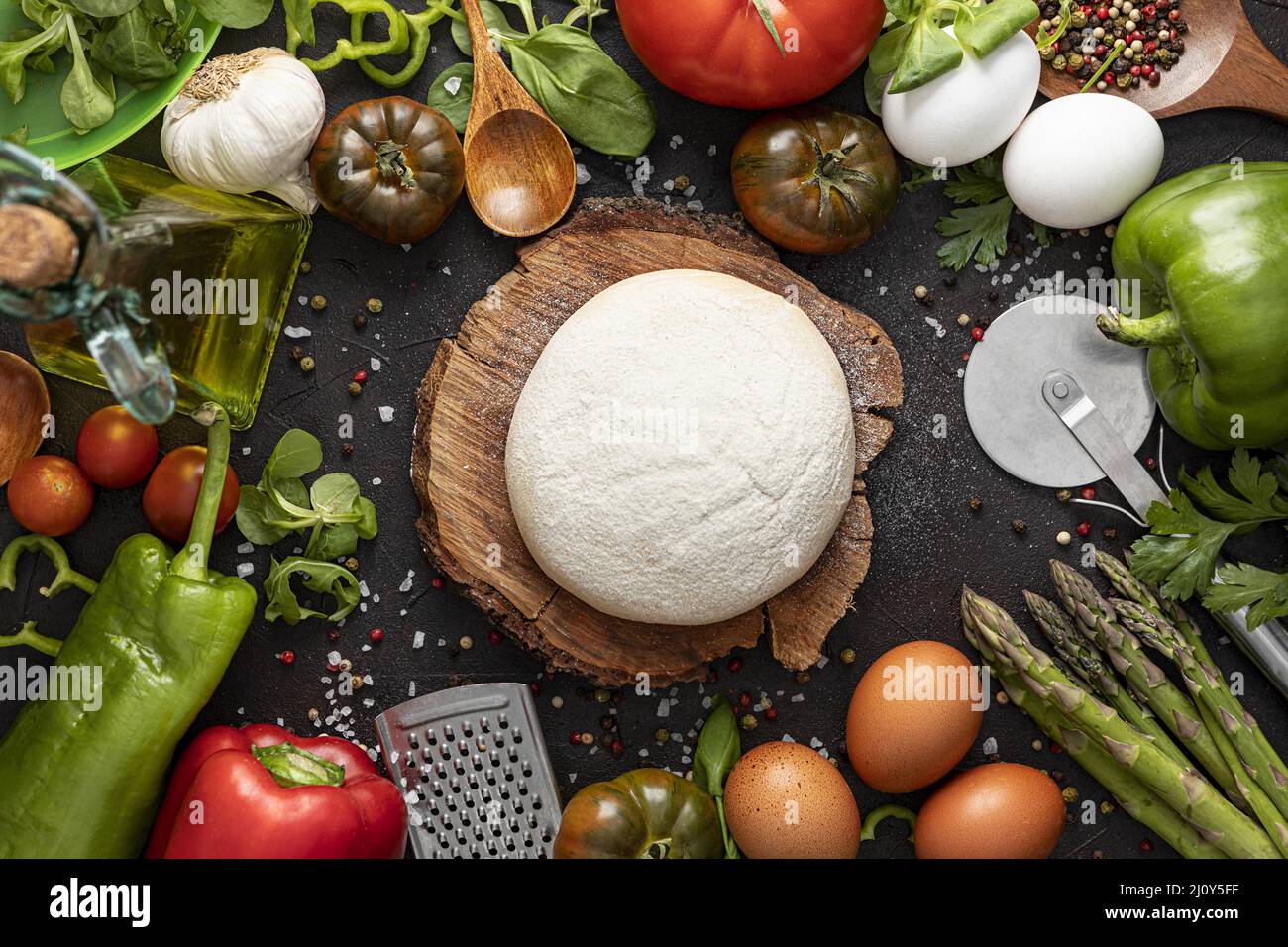 Dough frame hi-res stock photography and images - Alamy