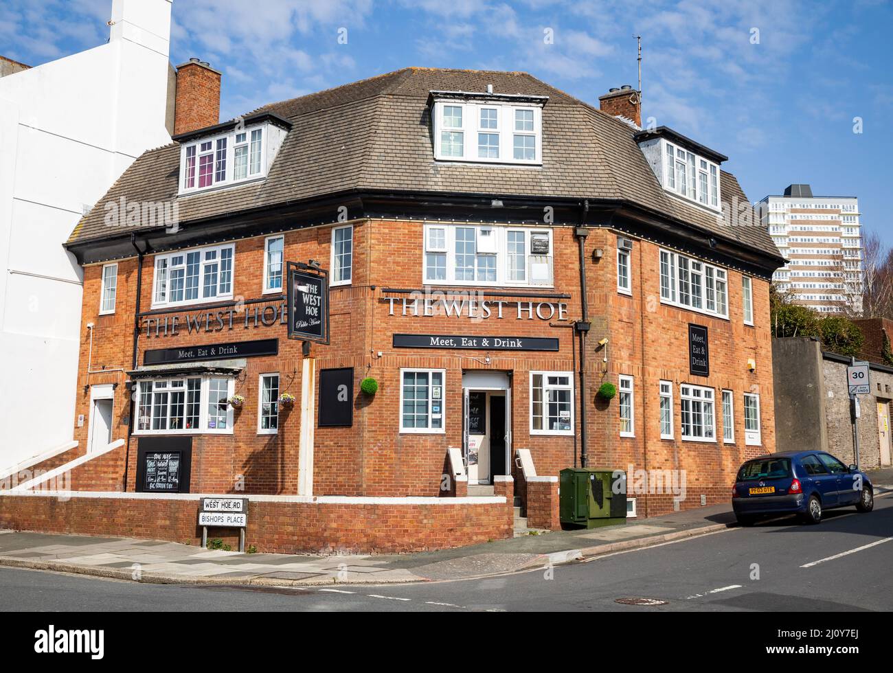 The West Hoe pub in Plymouth, Devon,UK Stock Photo - Alamy