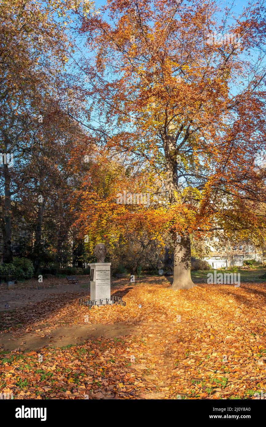 Bust Of Rabindranath Tagore By Shenda Amery - Gordon Square, Bloomsbury ...