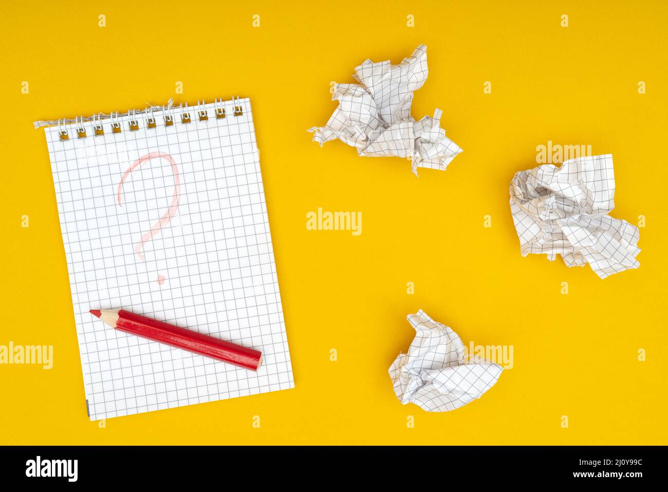 Notebook and crumpled paper hi-res stock photography and images - Alamy