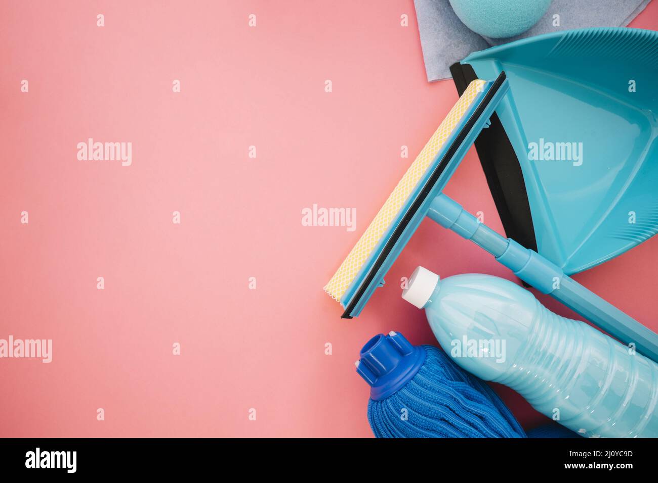 Cleaning space hi-res stock photography and images - Alamy