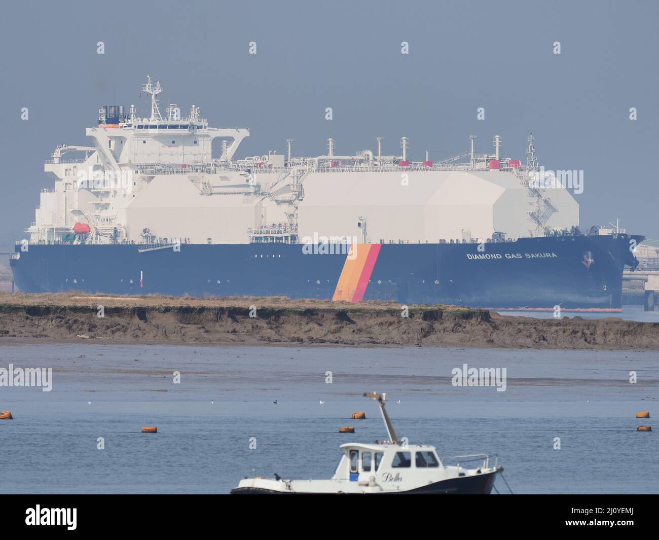 Queenborough, Kent, UK. 21st Mar, 2022. Gas ship 'DIAMOND GAS SAKURA ...
