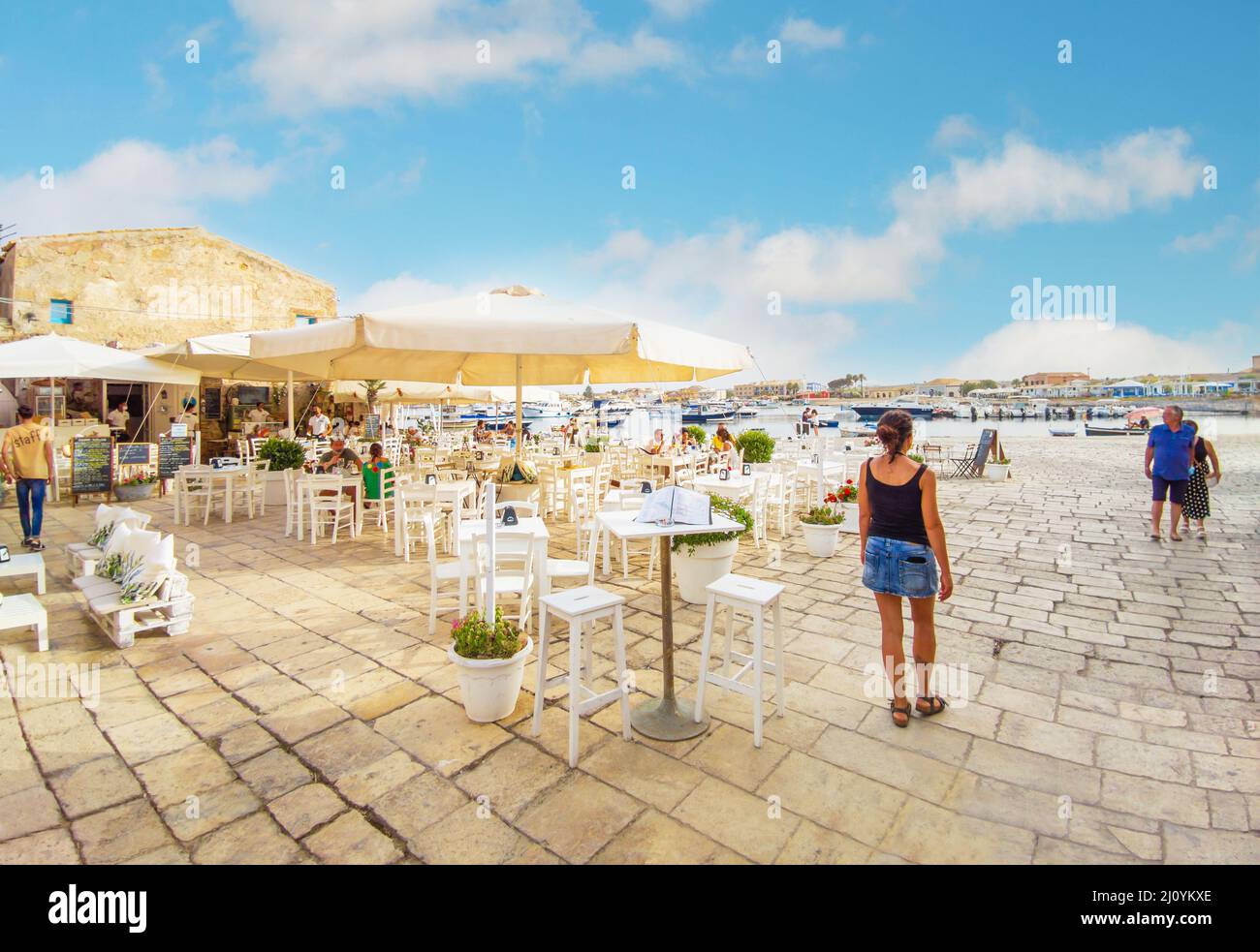 Marzamemi (Sicilia, Italy) - A little fishers village with awesome ...