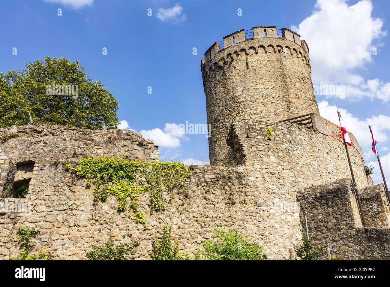 Old Alsbach Castle near Alsbach-Hahnlein on the Bergstrasse, Germany ...