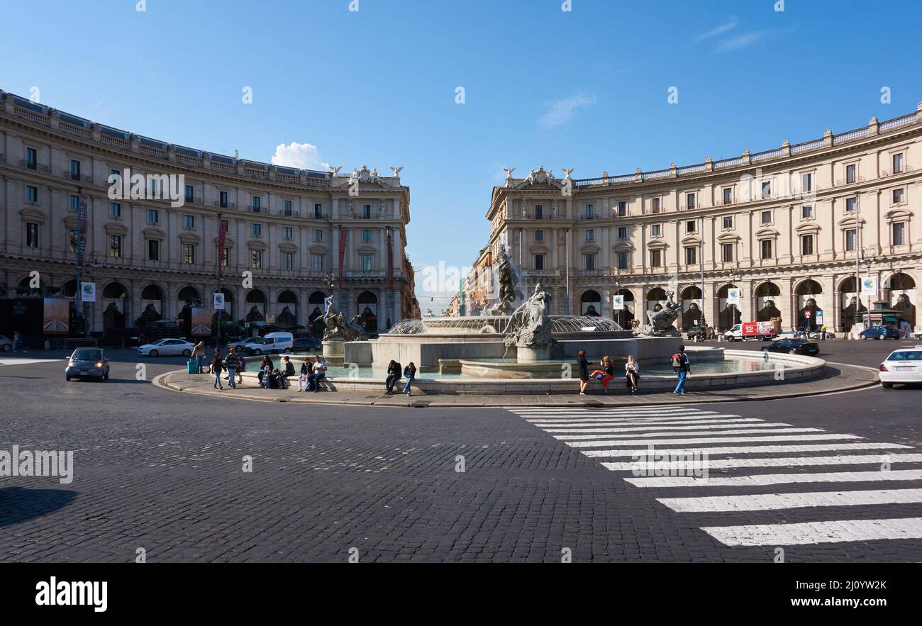 Piazza della Repubblica Stock Photo - Alamy