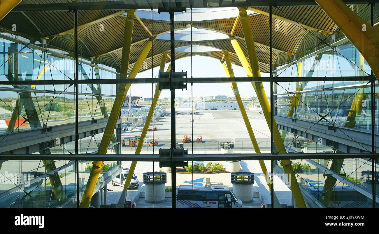 Information t4 barajas hi-res stock photography and images - Alamy