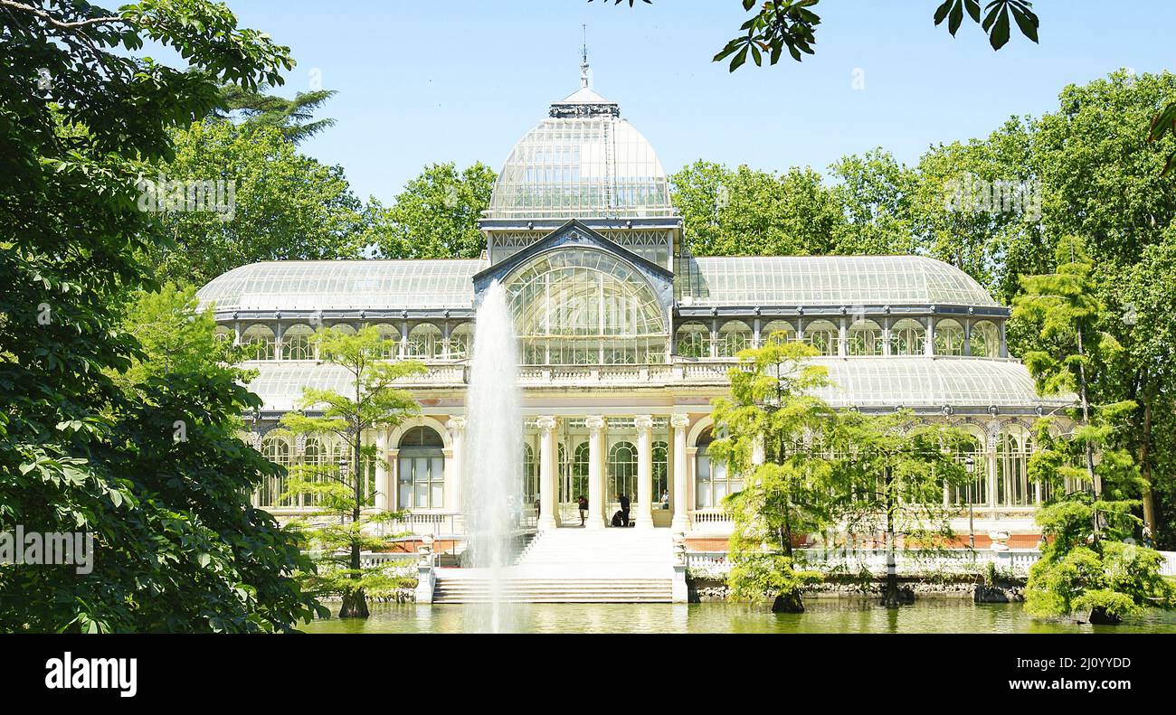 Glass roof crystal palace in hi-res stock photography and images - Alamy