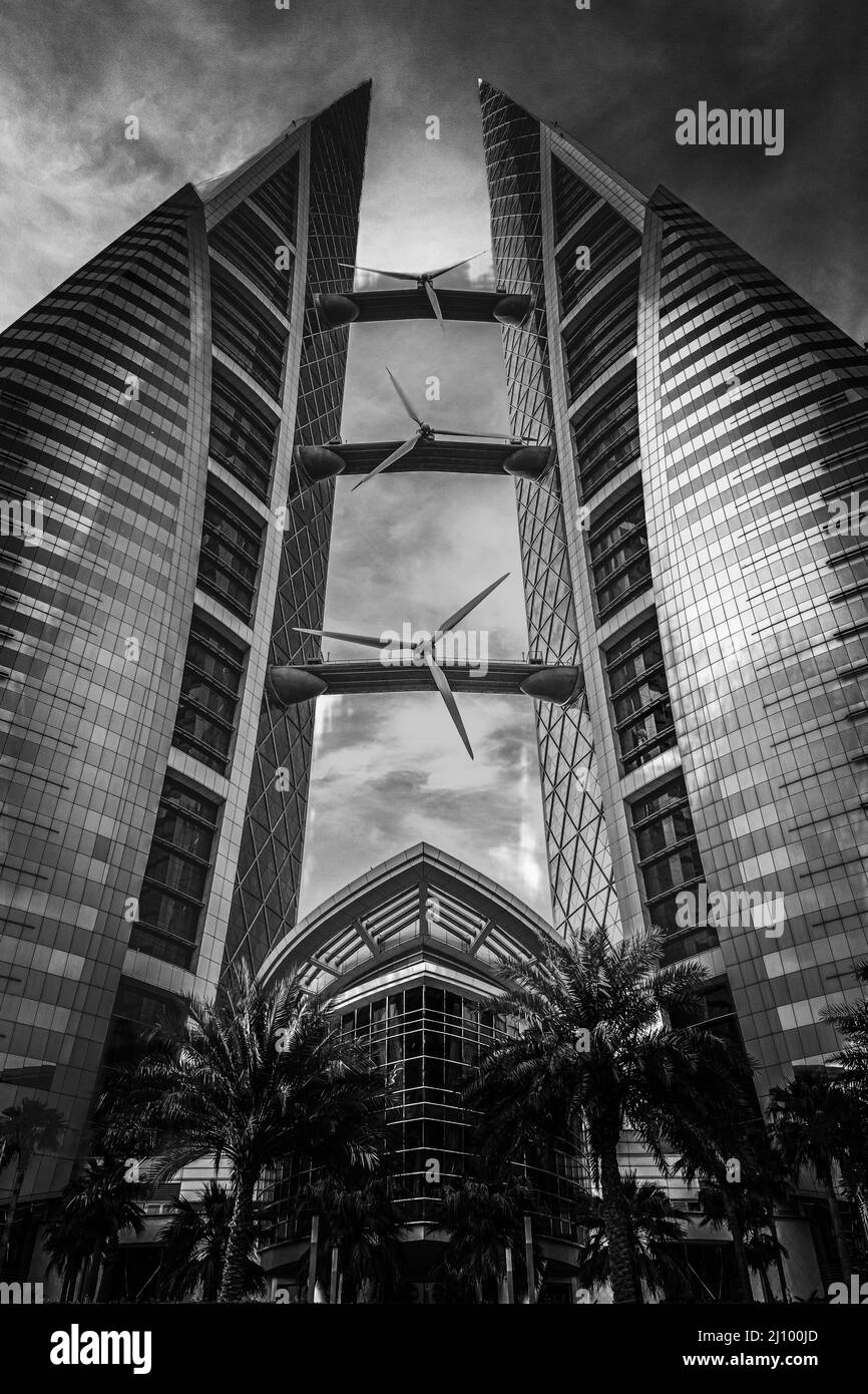 Symmetrical building Black and White Stock Photos & Images - Alamy